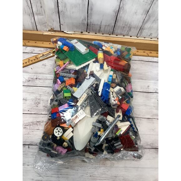 Lego | Toys | Assorted Lot Of Legos Bag 5 Pounds Lbs Total | Poshmark
